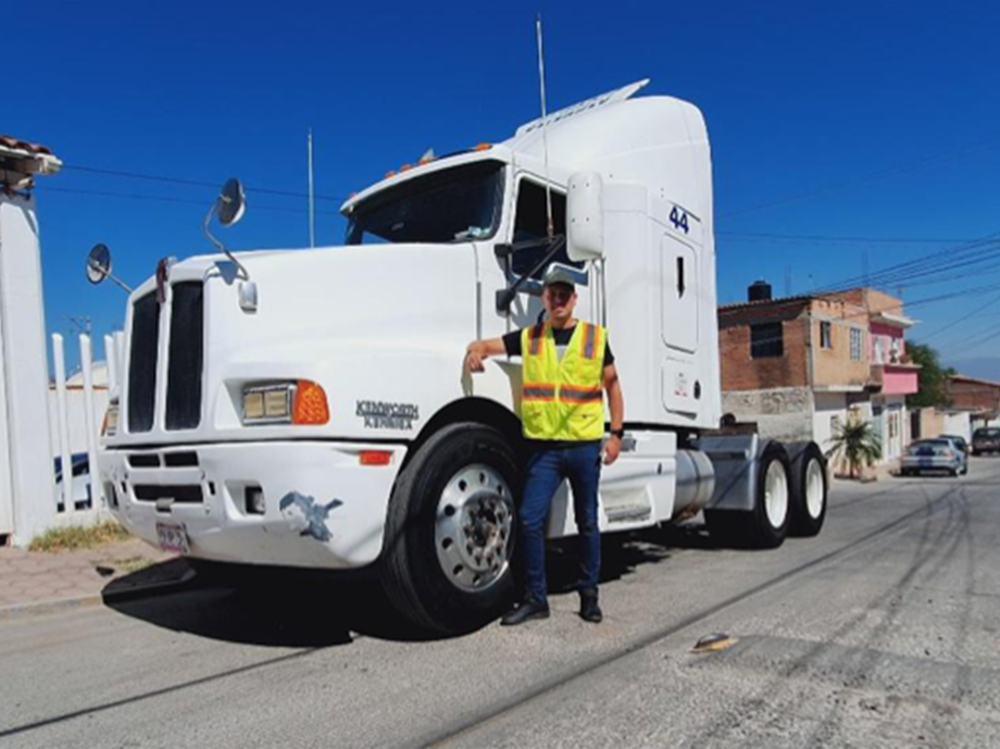 Home - Programa de Formación de Operadores de Tractocamión Quinta Rueda